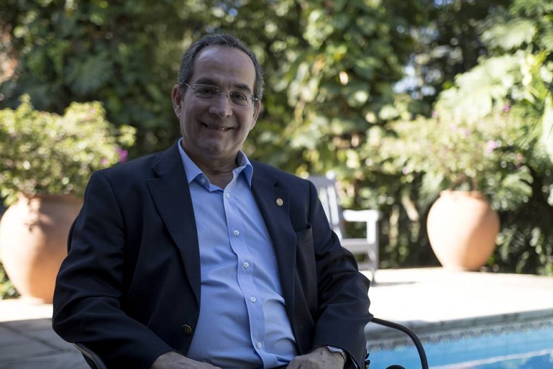 Martín Burt exige transparencia en la compra y distribución de ...