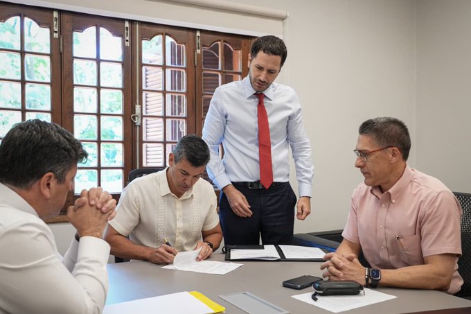 Peña anuncia que William Wilka es nuevo presidente de Petropar – Agenda ...